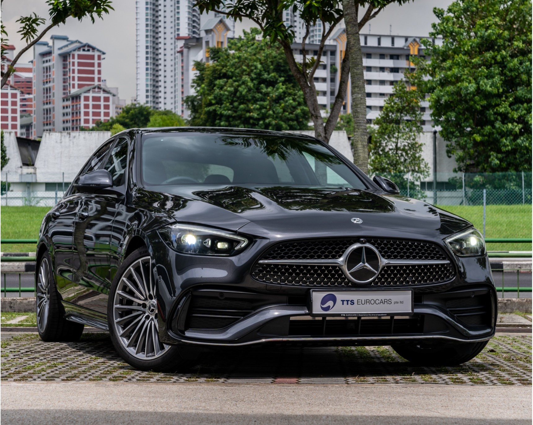 C200 AMG Line Premium - (Price on Ask)